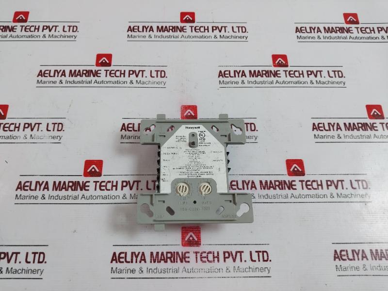 Honeywell Tc810n1013 Control And Relay Module With Flashscan 1426i – Aeliya Marine Tech