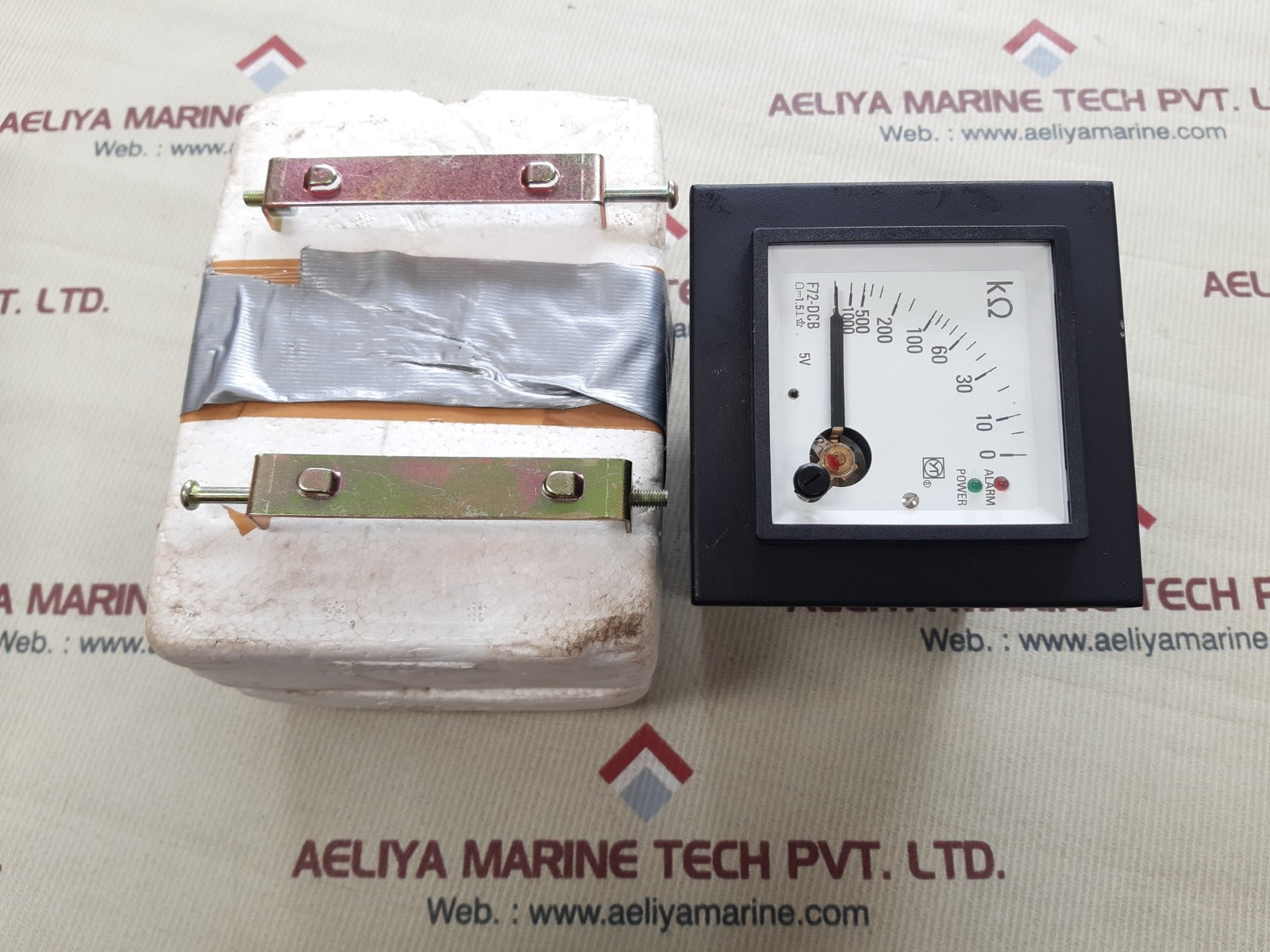 Yt f72-dcb panel meter – Aeliya Marine Tech