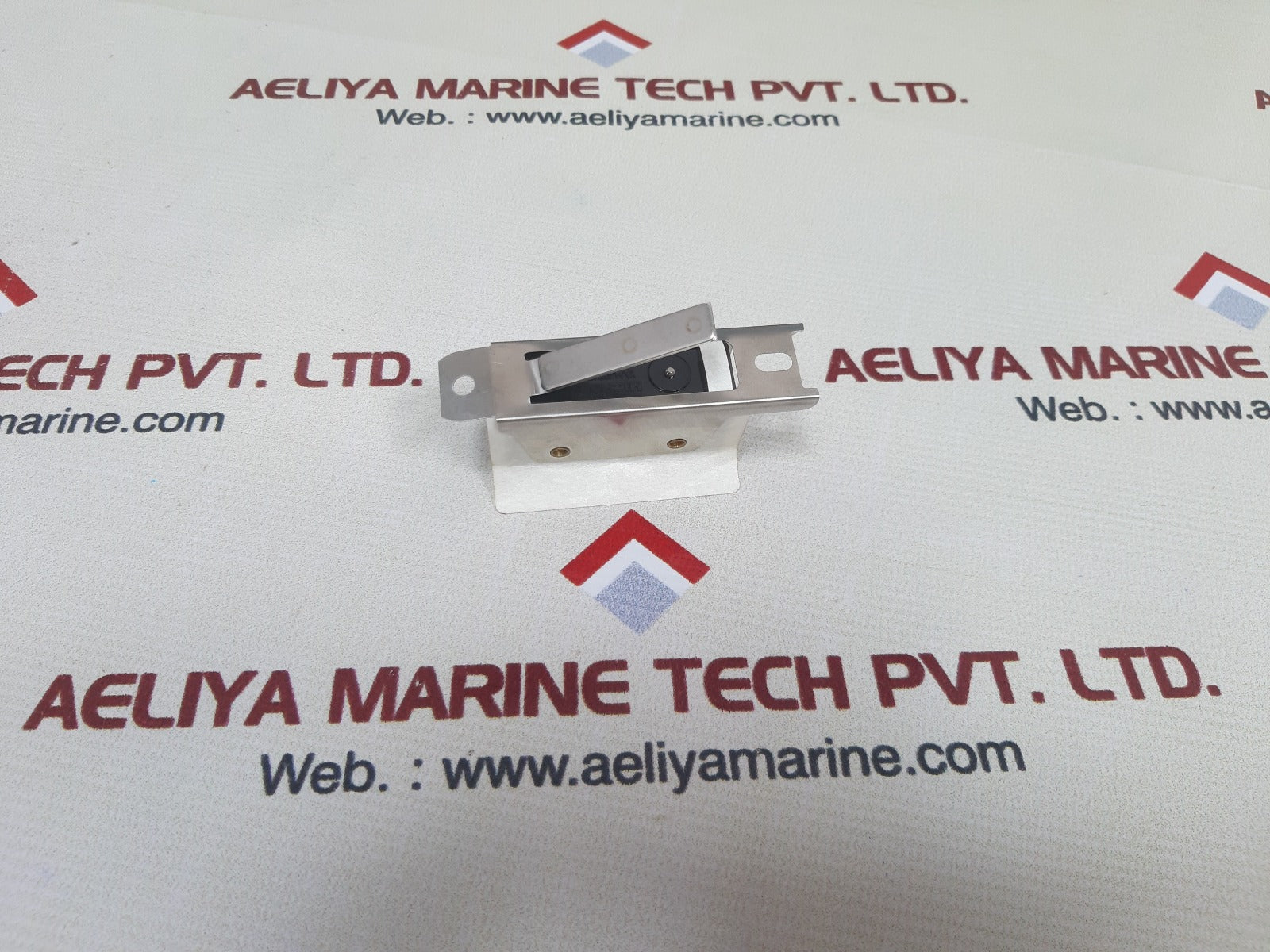 Honeywell as-j209 micro switch – Aeliya Marine Tech