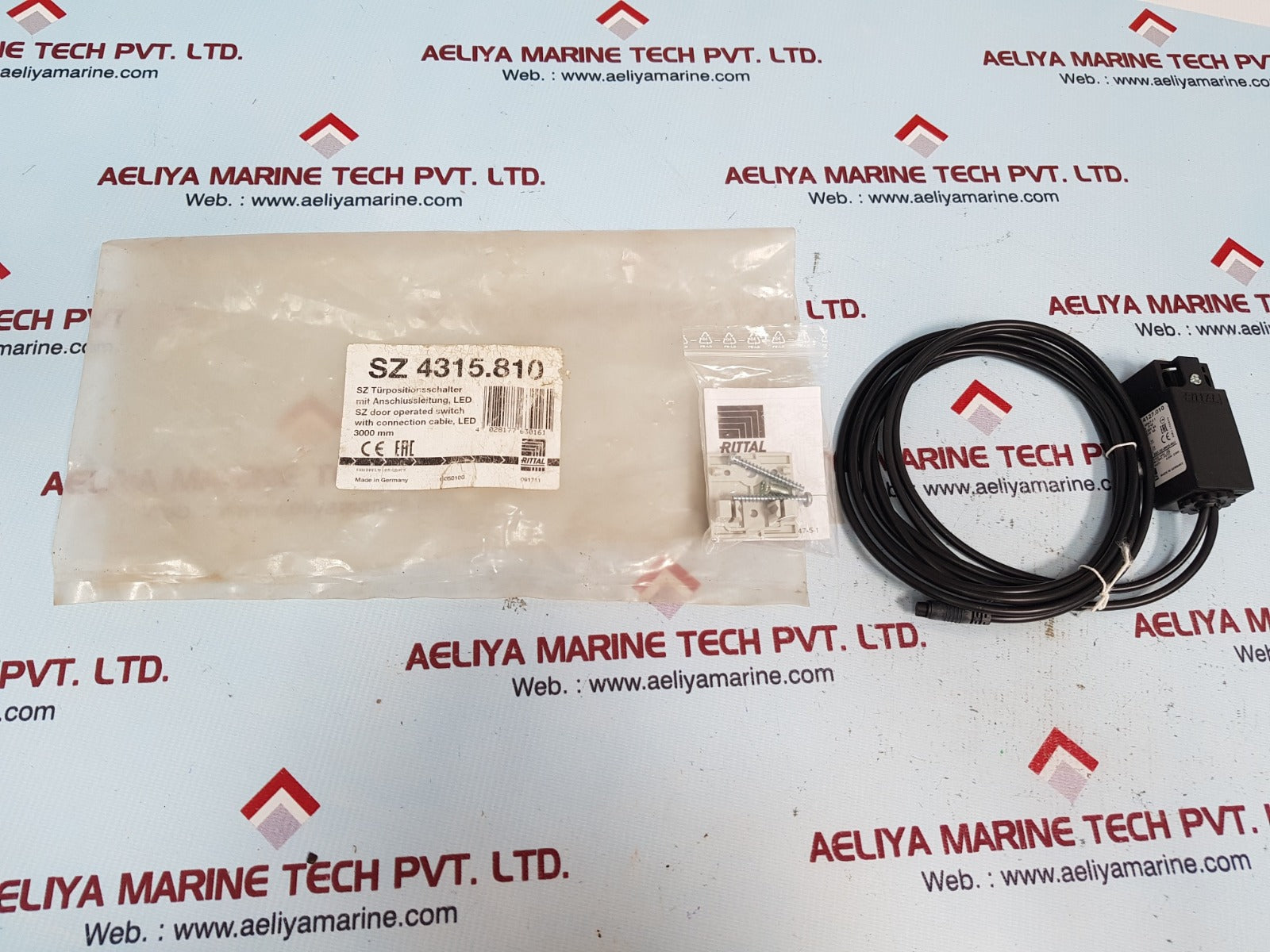 Rittal sz 4127.010 door switch with cable – Aeliya Marine Tech