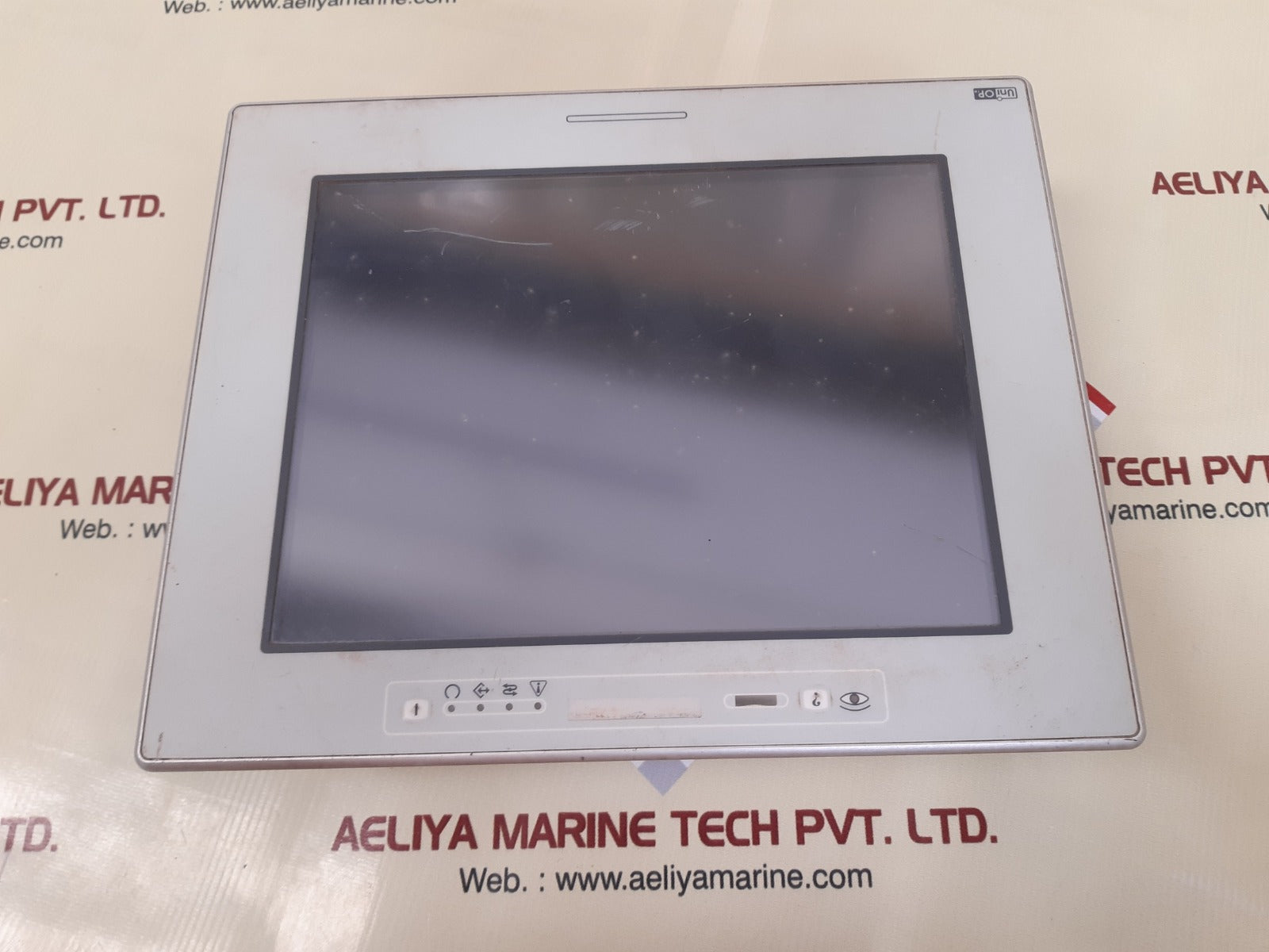 Uniop Etop33C-0050 Operator Interface Display Panel 24V, 1.2A – Aeliya Marine Tech