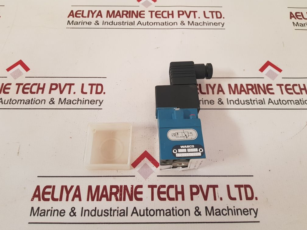 Wabco 3722250220 3/2-way Solenoid Valve – Aeliya Marine Tech