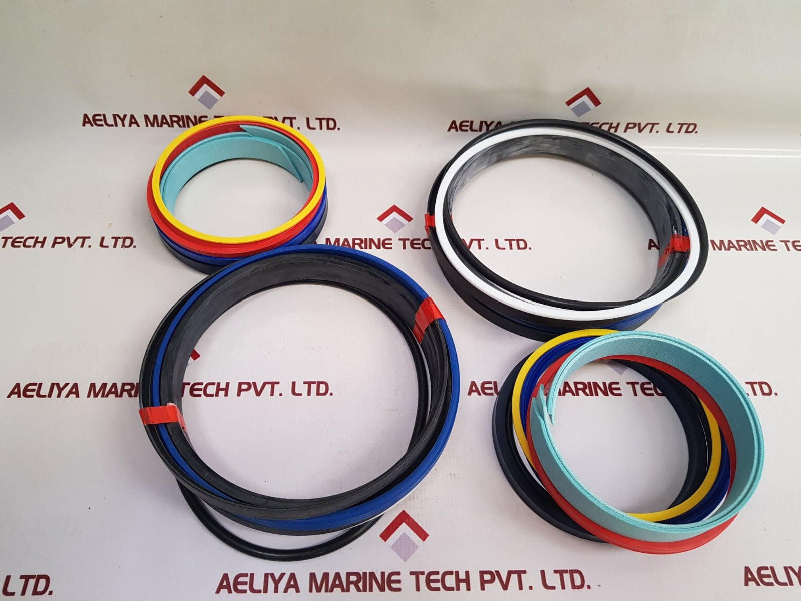 Palfinger Td 560B Combo Seal Kit Set – Aeliya Marine Tech