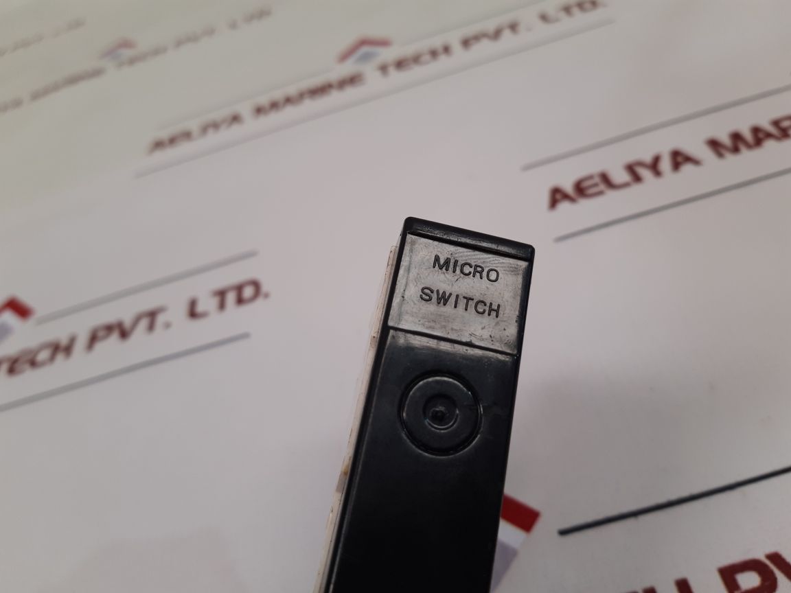 Laptron Ld4Mc2000 Micro Switch – Aeliya Marine Tech