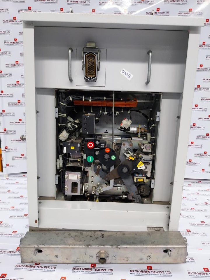 ABB HD4/12.12.32 MV SF6 Circuit Breaker | Gas Insulated – Aeliya Marine ...
