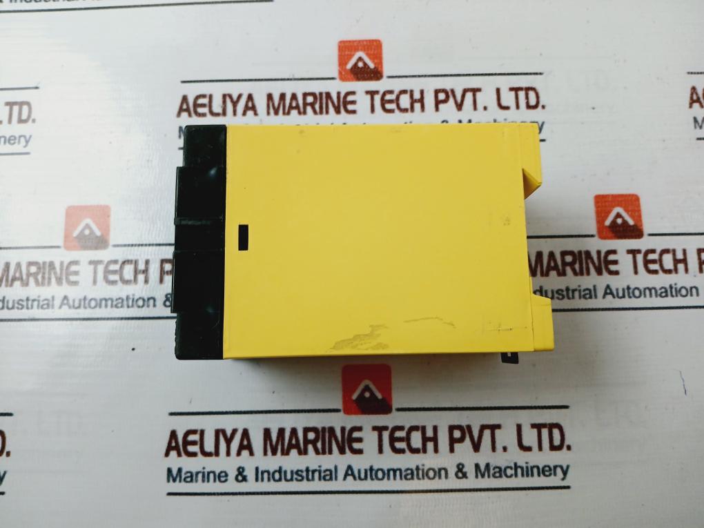 Bender Ireh 150 Isometer 50-60 Hz, 220V 5A – Aeliya Marine Tech