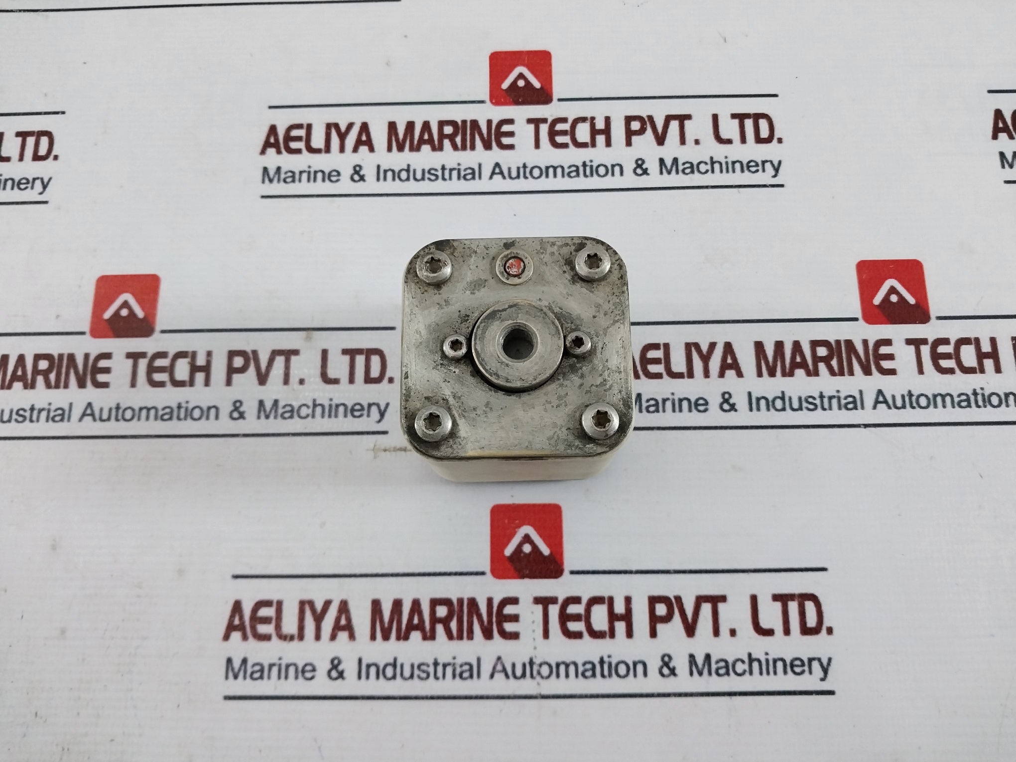 Bussmann 170m4417 High Speed Square Body Fuse 690v~iec 700v~ 700a ...