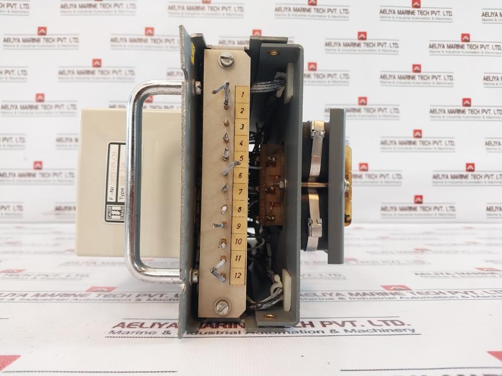 Calor Emag XH2 I04 High-Voltage Switchgear – Aeliya Marine Tech