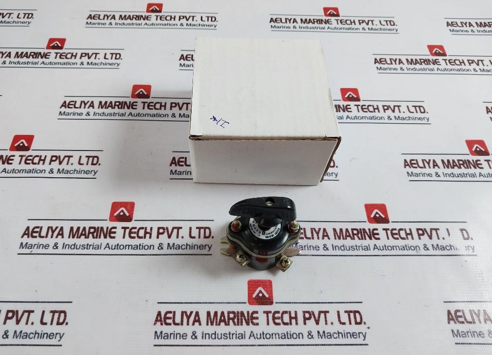 Chint HZ10-10/3 Rotary Main Switch 10A 380V – Aeliya Marine Tech