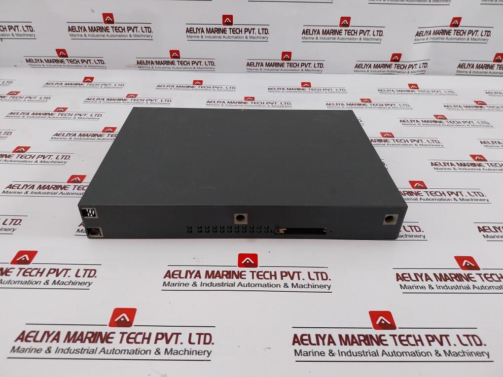 Cisco 1800 1812W Integrated Router 341-0135-03 – Aeliya Marine Tech