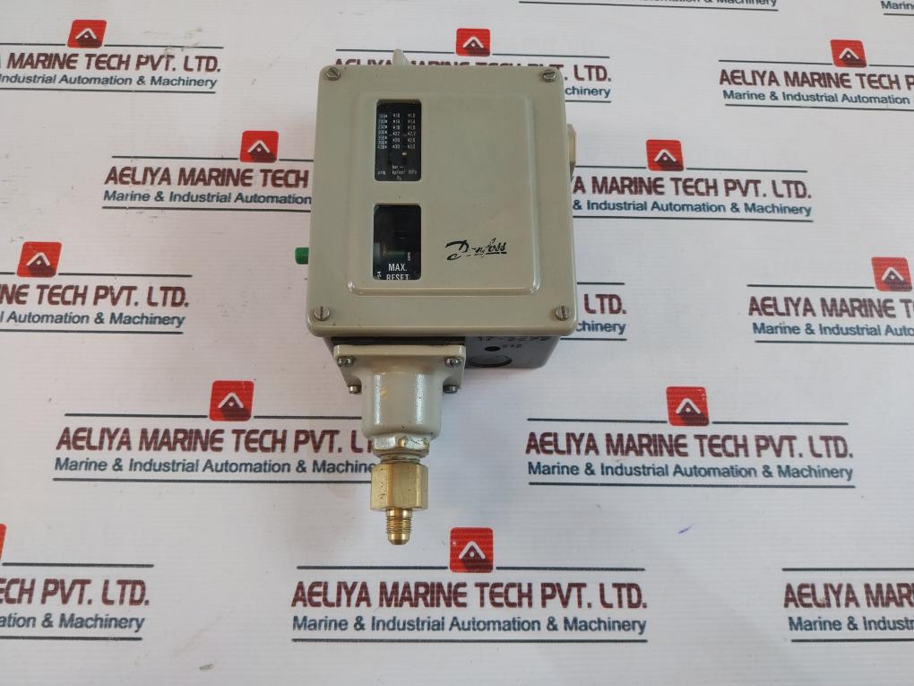 Danfoss Rt 117 Pressure Control Switch 150-430 Psig – Aeliya Marine Tech®