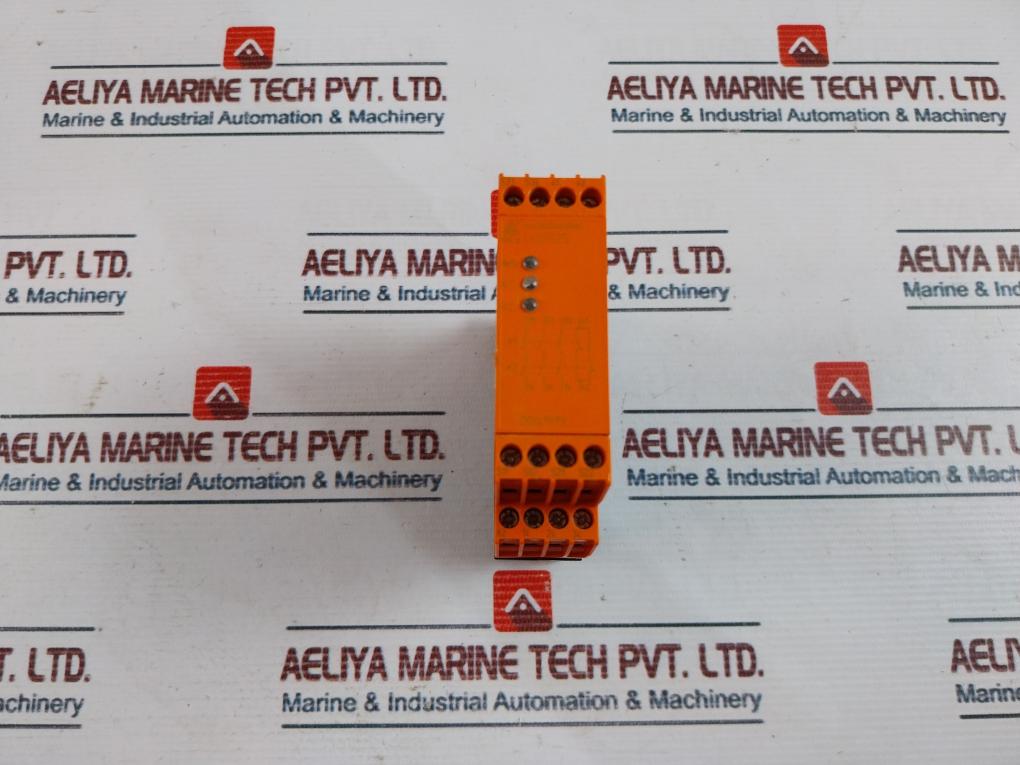 E. Dold & Sohne LG5925.48/61 Emergency Stop Module – Aeliya Marine Tech