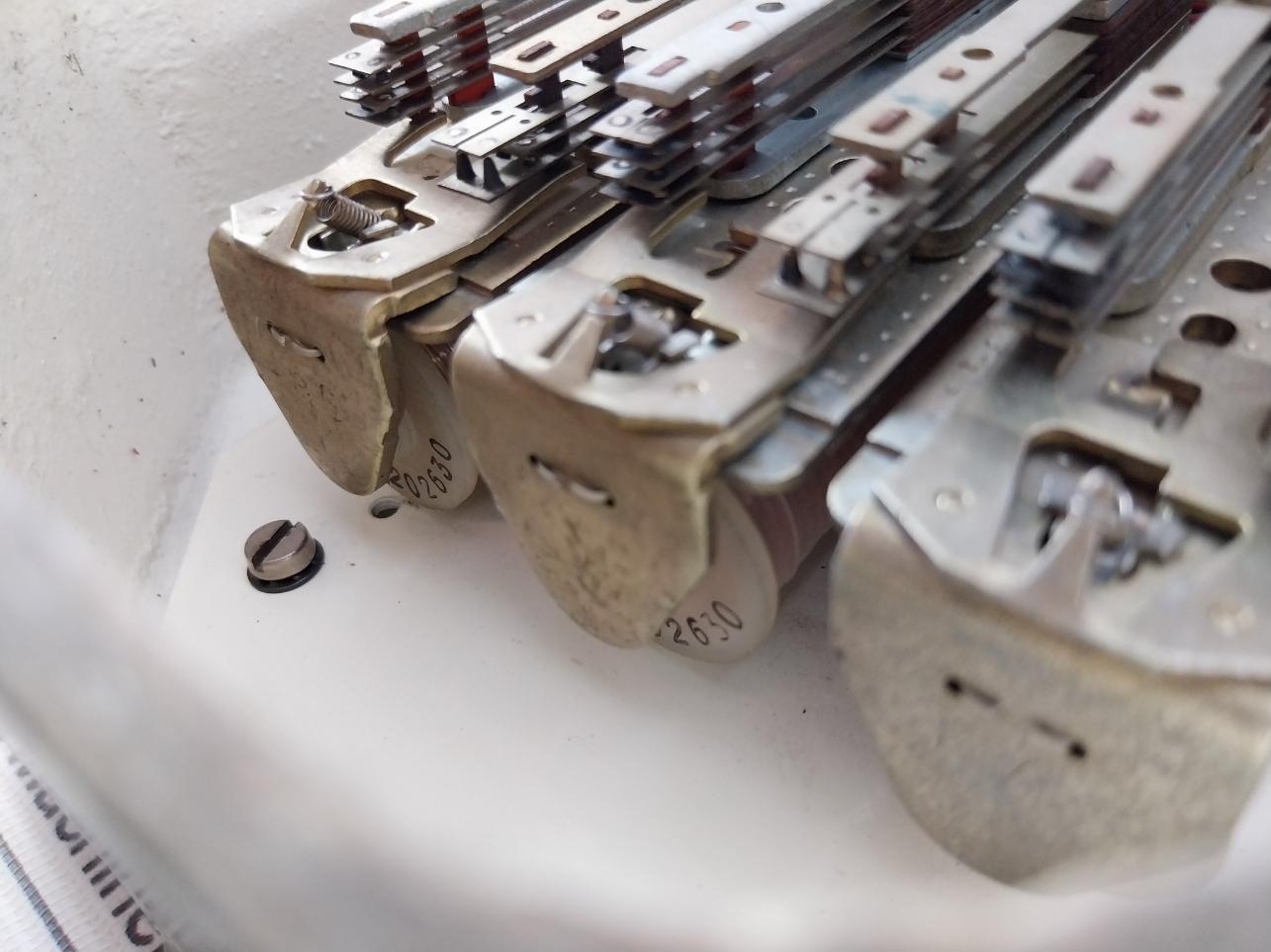 Ericsson 12869 Electrical Junction Box 24V – Aeliya Marine Tech