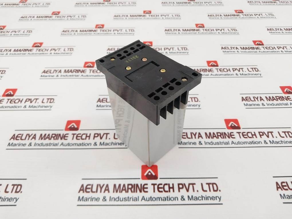 Fuji Electric Act 1a-1l Motor Guard Relay Unit 100, 110v 50/60 Hz ...