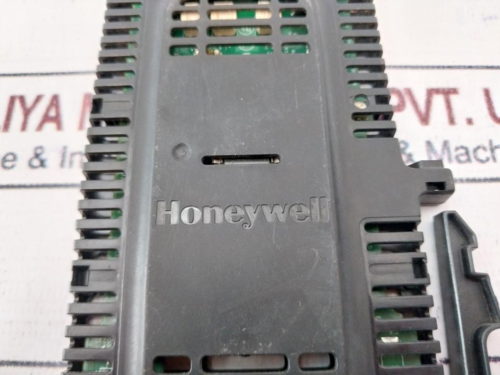 Honeywell FC-UGAI01 Analog Input SIL2 Barrier – Aeliya Marine Tech