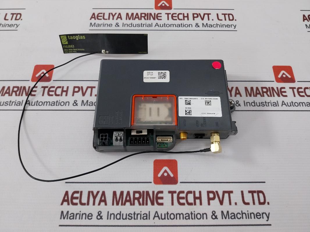 Honeywell Modem With Ultra Wide Band Antenna Fxub63 Rev. C 698-3000 Mh ...