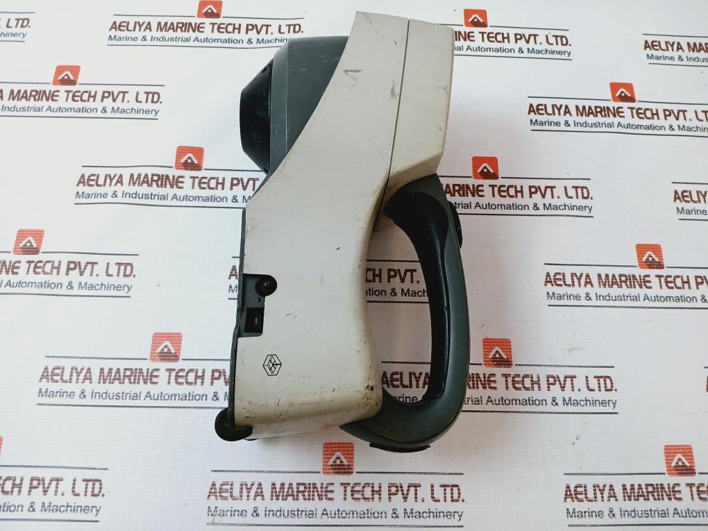 Hunterlab Miniscan Ez Spectrophotometer – Aeliya Marine Tech