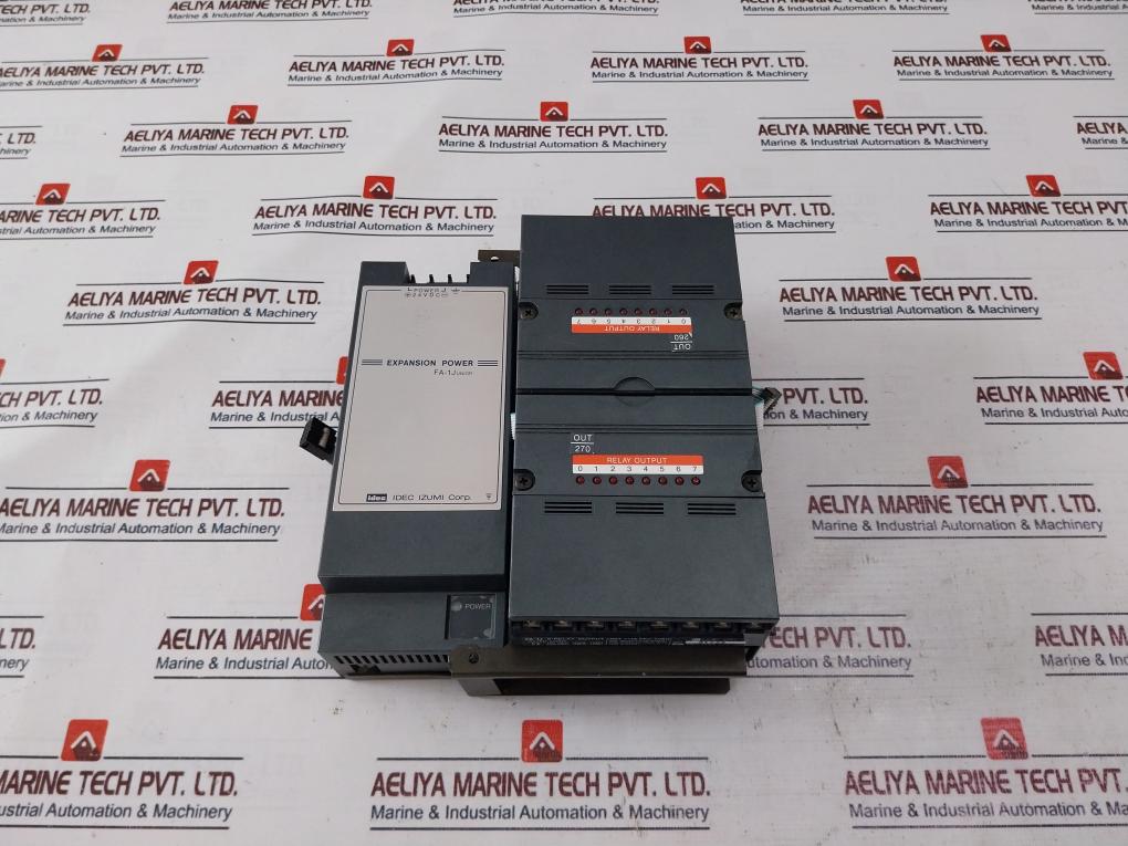 Idec PFJ-T081U Relay Output Module With FA-1 Junior Programmable Contr ...