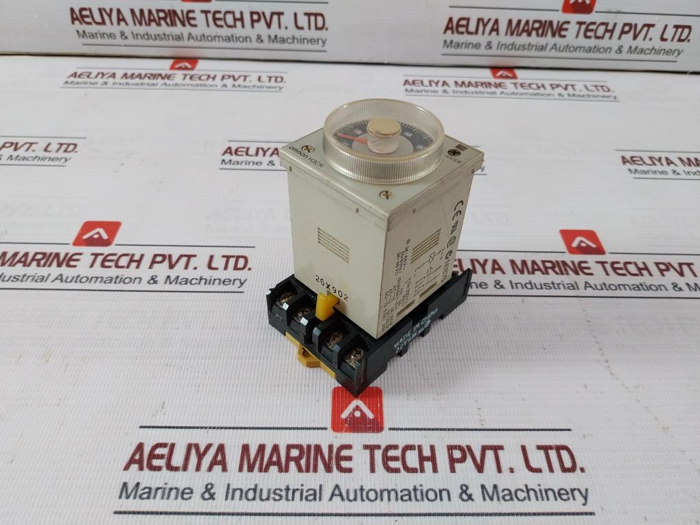 Omron H3Cr-a8E Solid-state Timer W/ Base 0-30 Sec 24–48 Vac 50/60 Hz ...