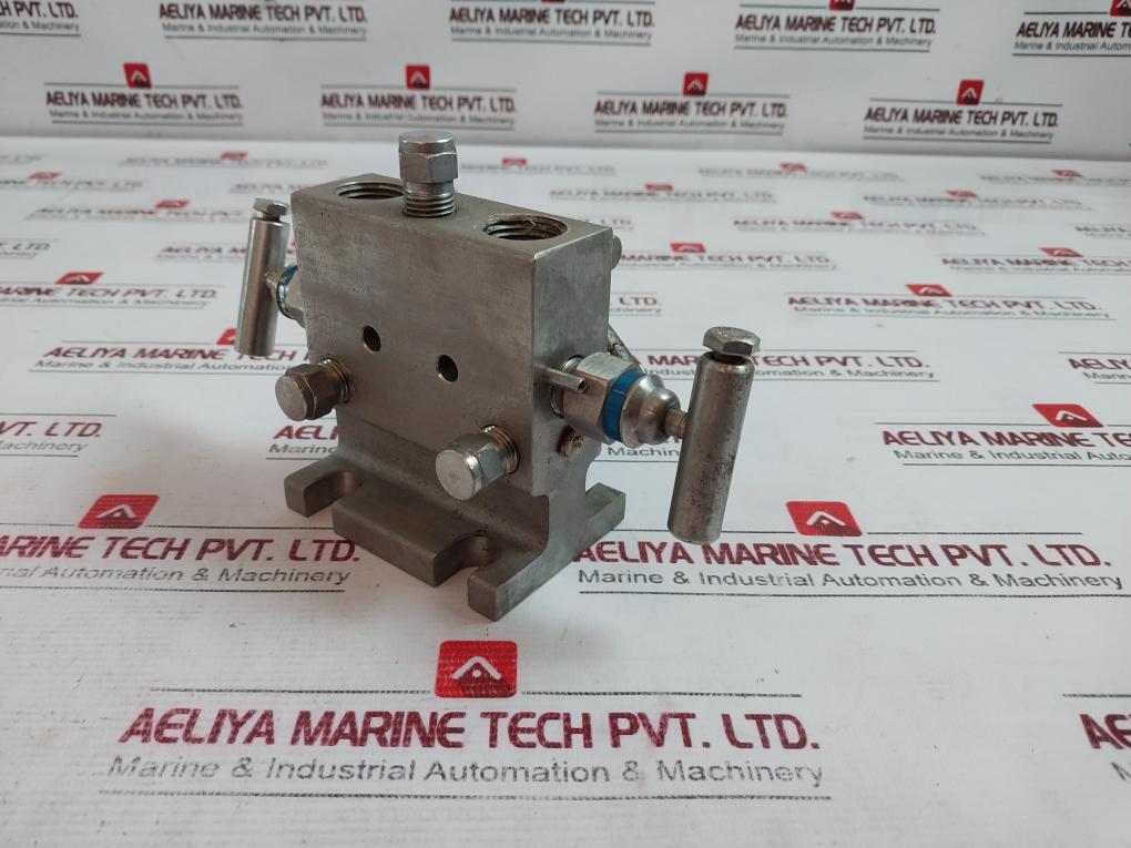 Pgi M-652Sct 316 Stainless Steel Pneumatic Manifold Valve 1Nstr ...