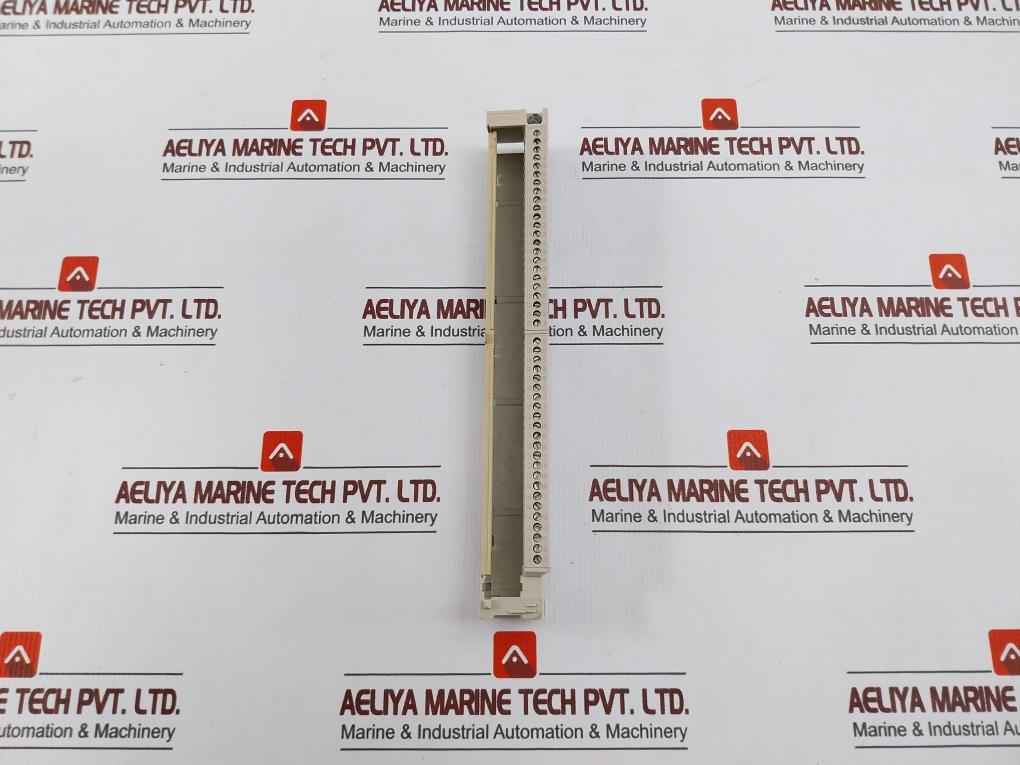 Siemens 1Ne Z 811 0206 Terminal Strip 927 702-1 - Aeliya Marine Tech
