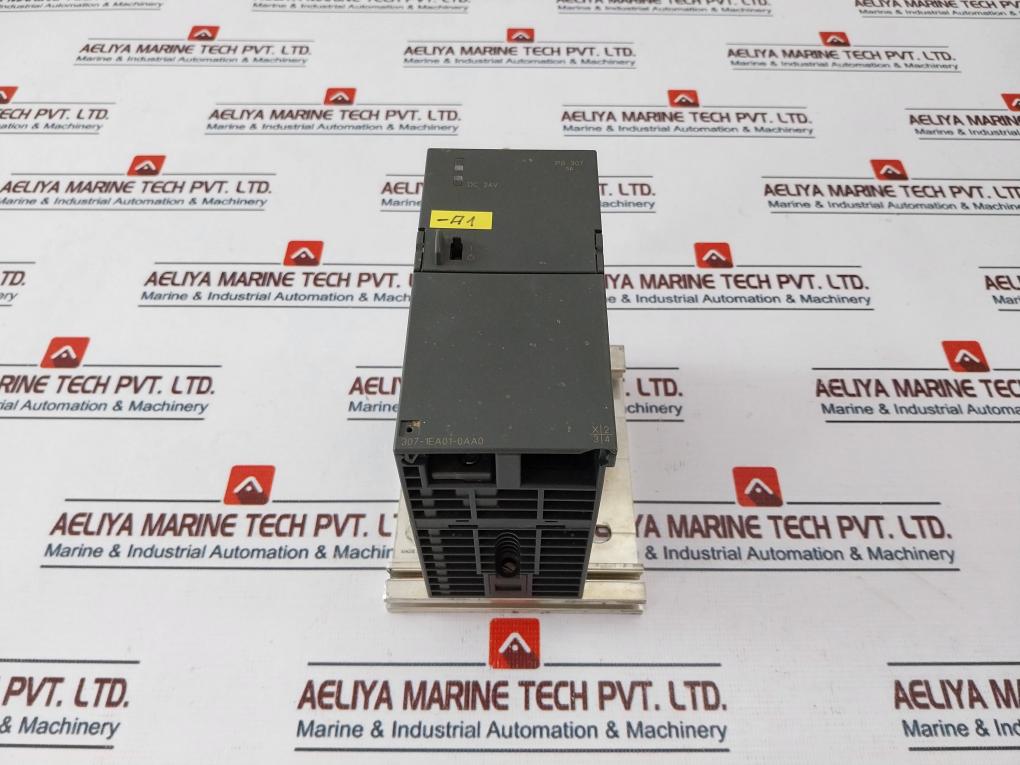 Siemens Simatic S7 1 P 6Es7 307-1Ea01-0Aa0/ 1P 6Es7 390-1Af30-0Aa0 Pow ...