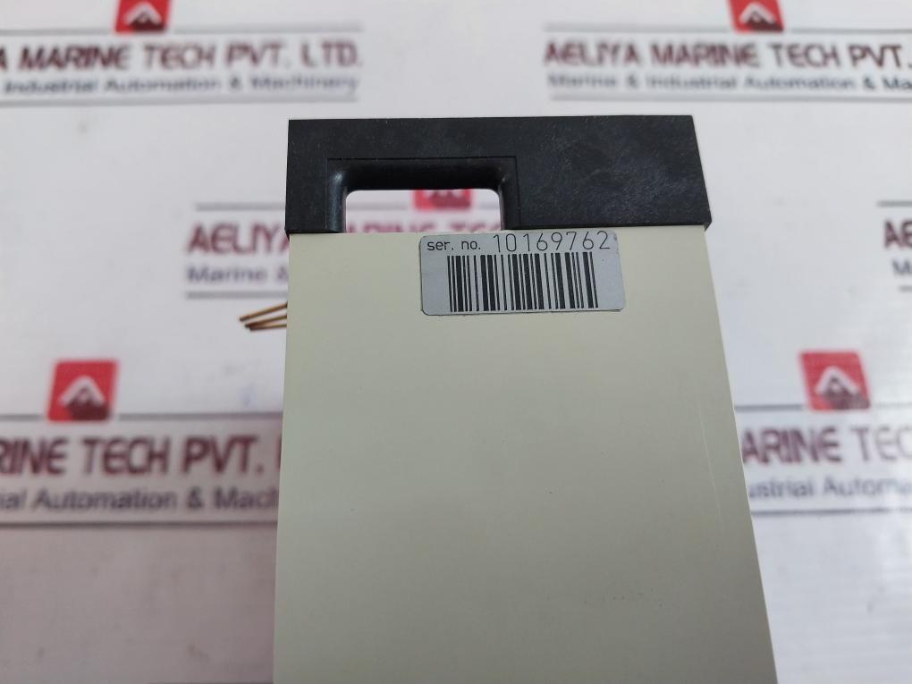 Vegator 420 Z Capacitive Level Switch 0-20 Sec, 250V~ – Aeliya Marine Tech®