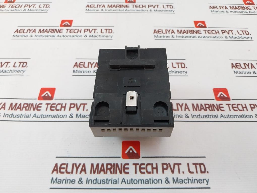 Allen-bradley 1760-l12Bbb Controller 24V – Aeliya Marine Tech