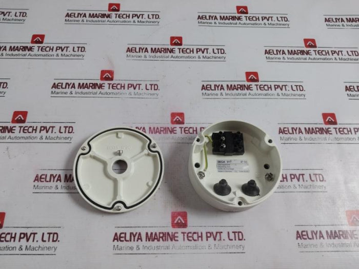 Bega 217 Mounting Box Base Cover For 7037s Light Fixture 217w – Aeliya ...