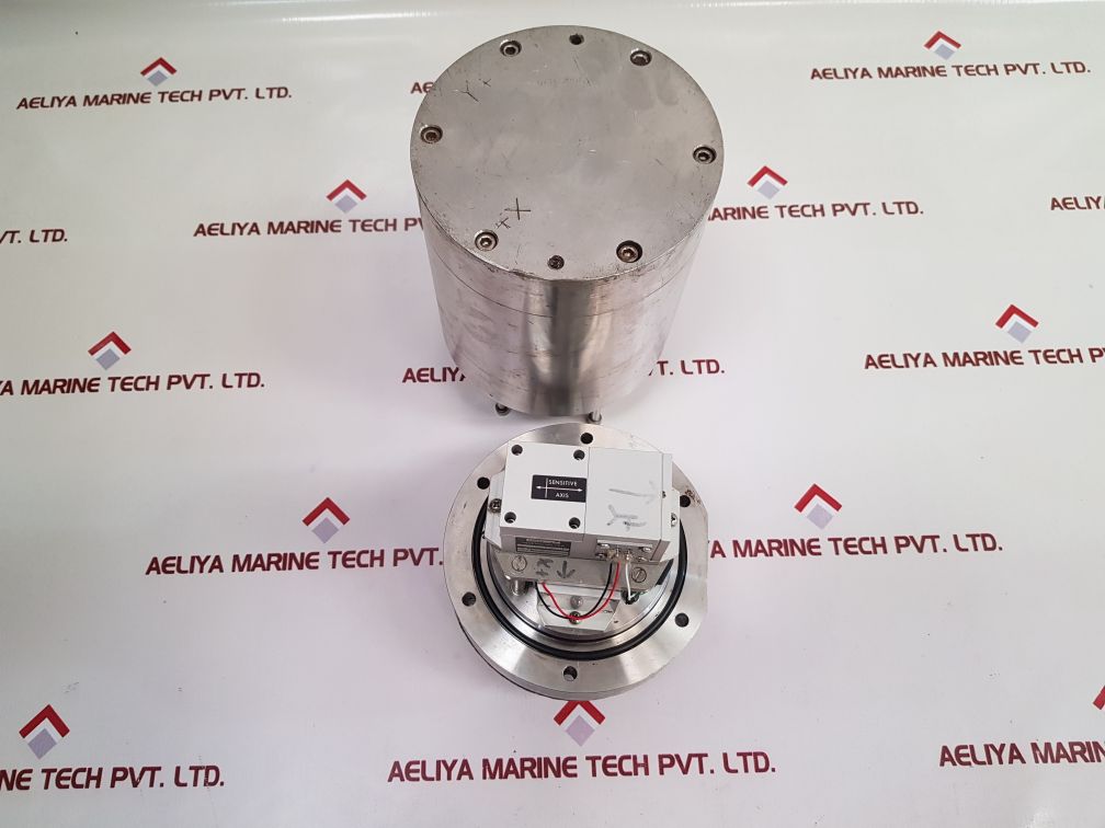 Lucas LSOP-14.5L Inclinometer – Aeliya Marine Tech®