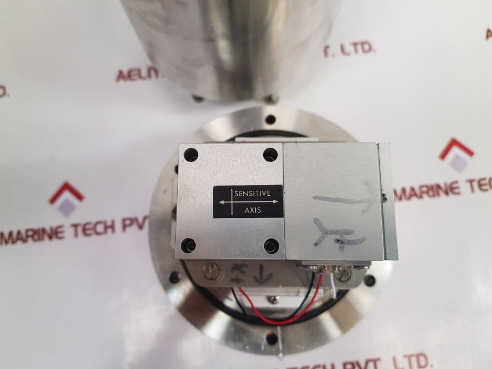 Lucas LSOP-14.5L Inclinometer – Aeliya Marine Tech