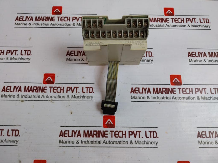 Mitsubishi Electric Fx2N-16Eyt-ess/Ul Extension Modular Unit W/ 16 Tra ...