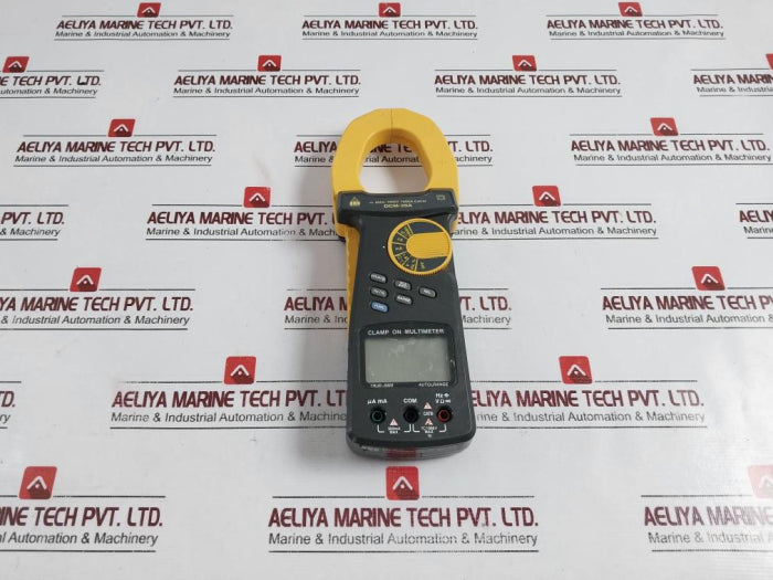 Motwane Dcm-39A Digital Clamp Meter Max 1000V 1000A – Aeliya Marine Tech