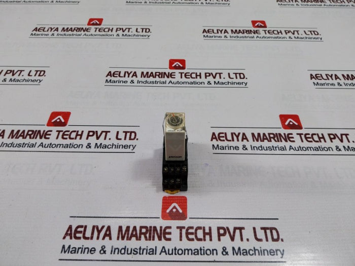 Omron H3Y-4 Timer With Base 0-30 Sec 100Vac 50/60Hz – Aeliya Marine Tech