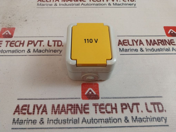 Peha 6600-102 US Socket 1-Gang With Snap Cover 15A 125V IP44 – Aeliya ...