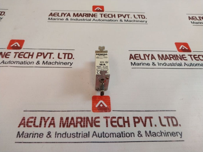 Siemens 3Na3 805 Fuse 500V/120Ka 16A – Aeliya Marine Tech