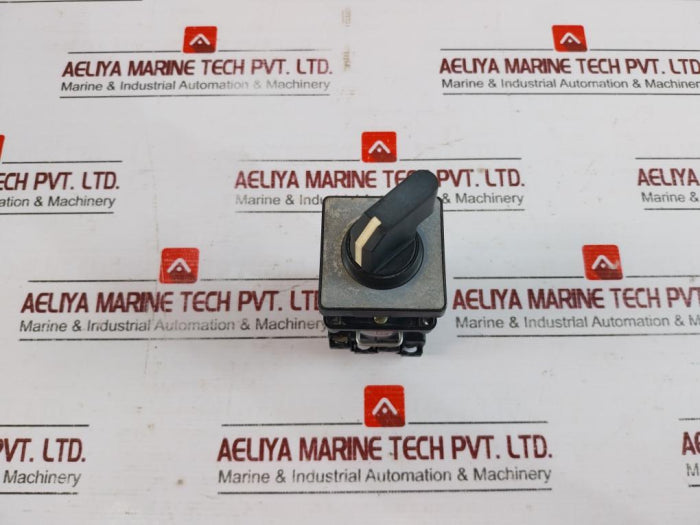 Square D 9003 K1 Rotary Cam Switch Operator 12A 660V – Aeliya Marine Tech