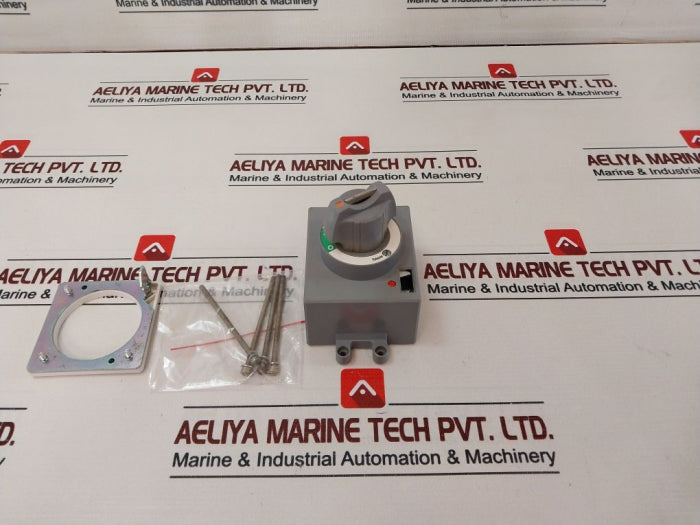 Winbreak E-45S External Operation Rotary Handle – Aeliya Marine Tech
