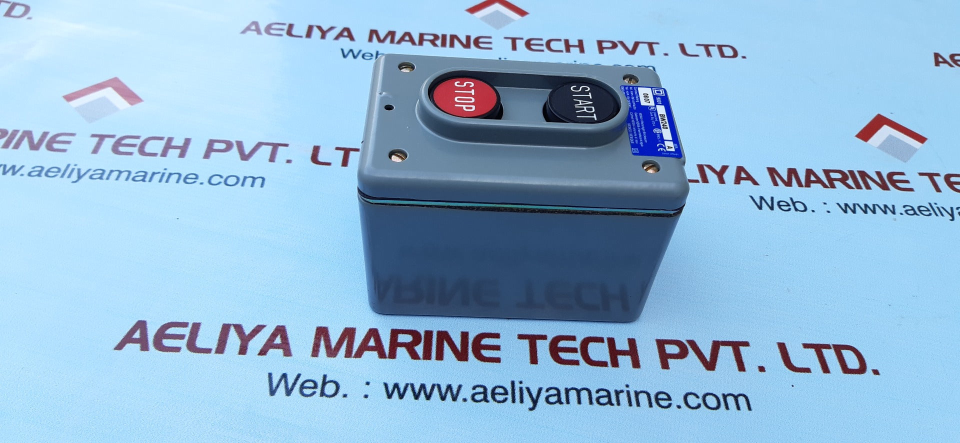 Square D class 9001 bw240 control station series a – Aeliya Marine Tech