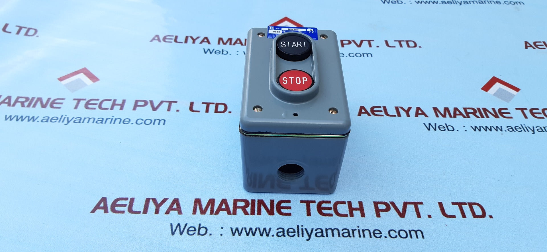 Square D class 9001 bw240 control station series a – Aeliya Marine Tech