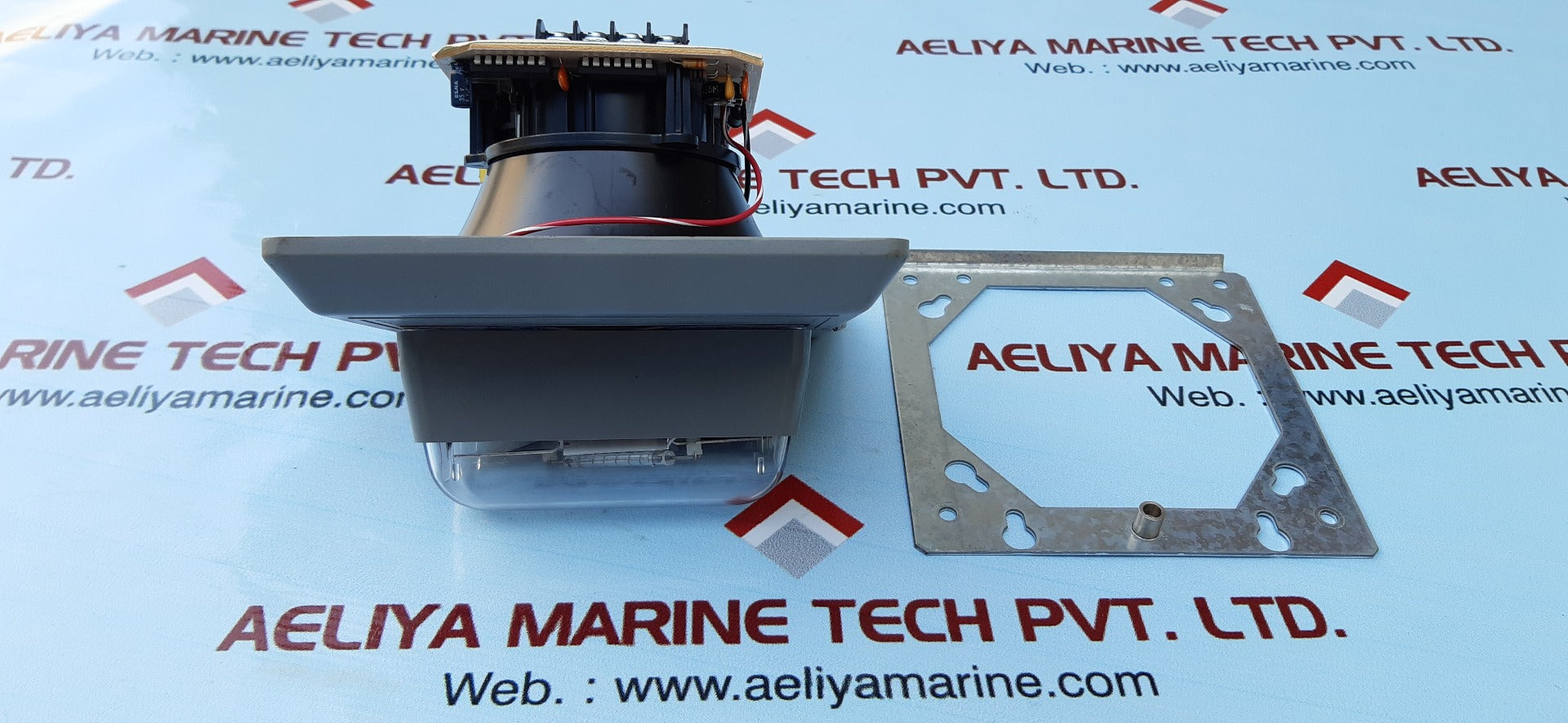 Edwards signaling 869strc-n5 horn strobe,clear,120vac – Aeliya Marine Tech®