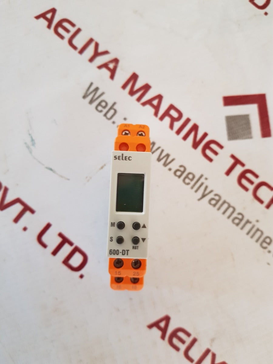 Selec 600-dt digital timer 20-240v 50/60hz – Aeliya Marine Tech®