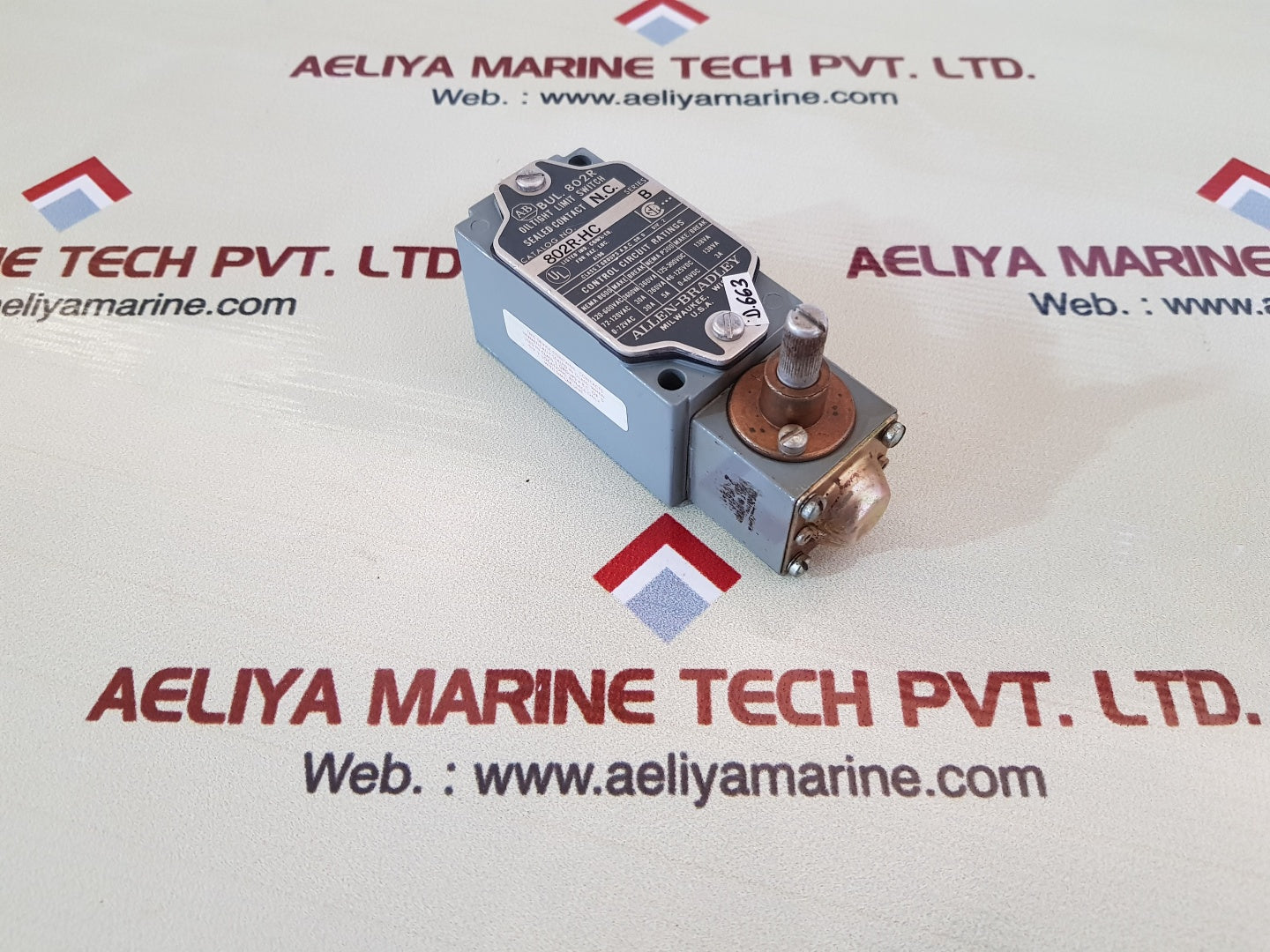 Allen Bradley 802r-hc oil tight limit switch ser.B – Aeliya Marine Tech