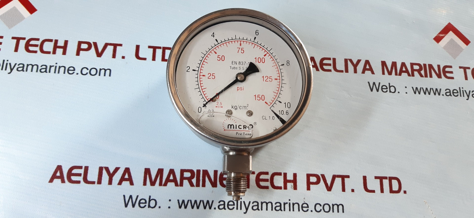 Micro en 837-1 pressure gauge 0-150psi – Aeliya Marine Tech