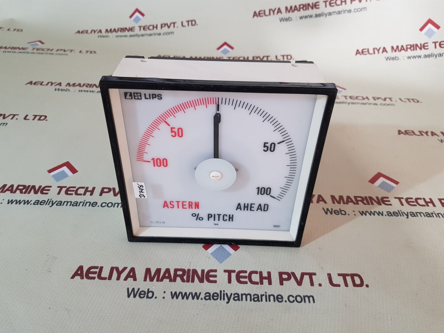Lips pitch indicator – Aeliya Marine Tech