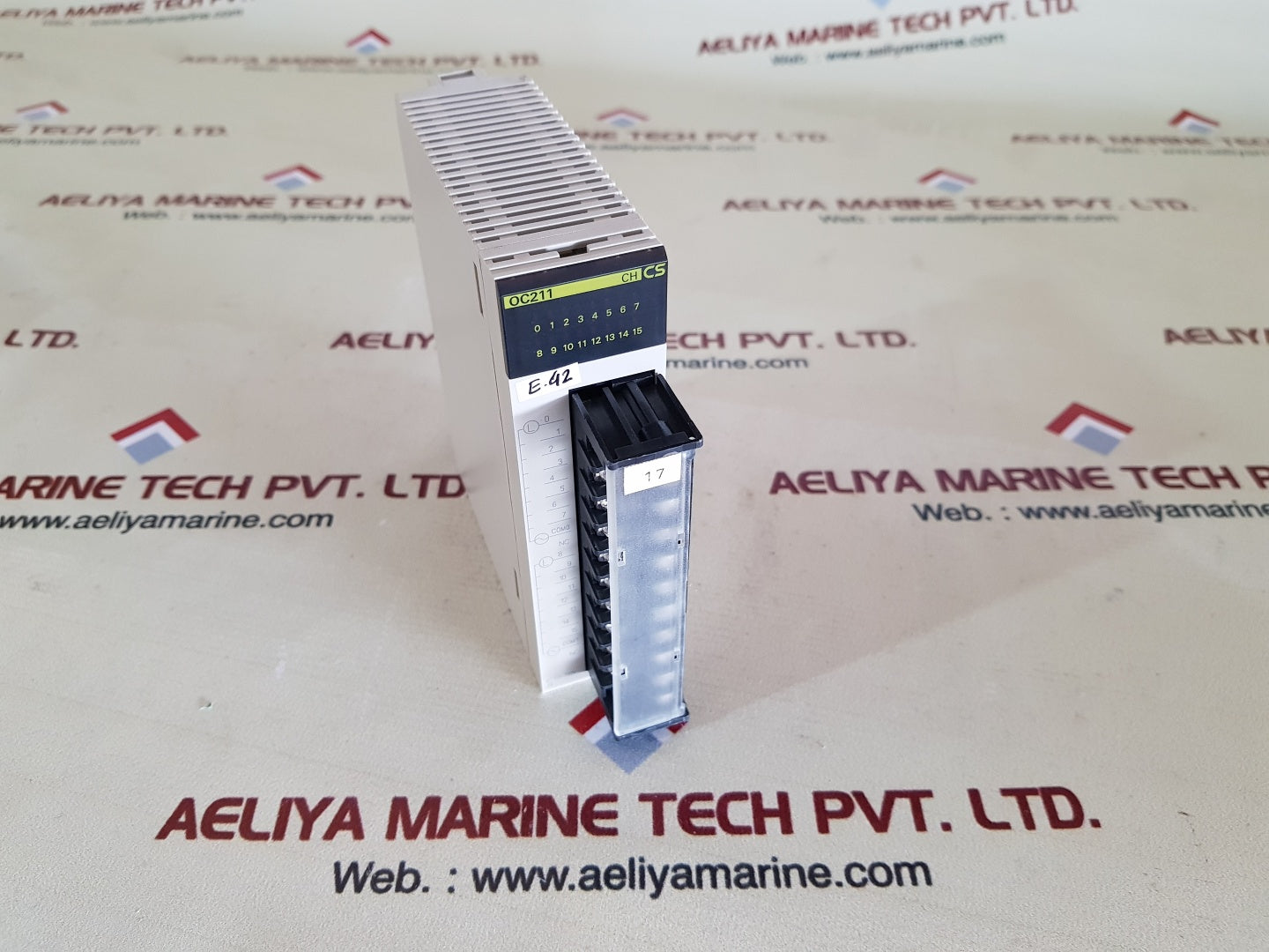 Omron cs1w-oc211 output unit – Aeliya Marine Tech®