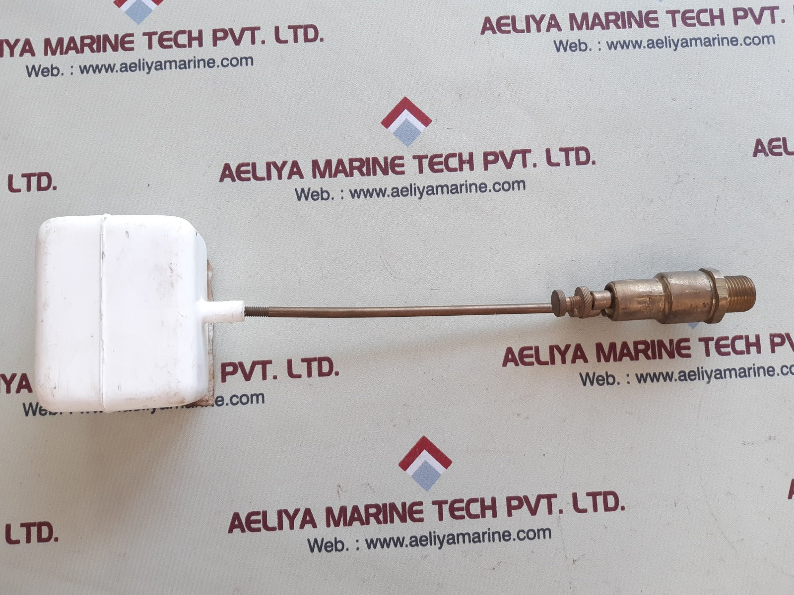 Alfa-laval 71201 p001 float valve operating water tank – Aeliya Marine Tech