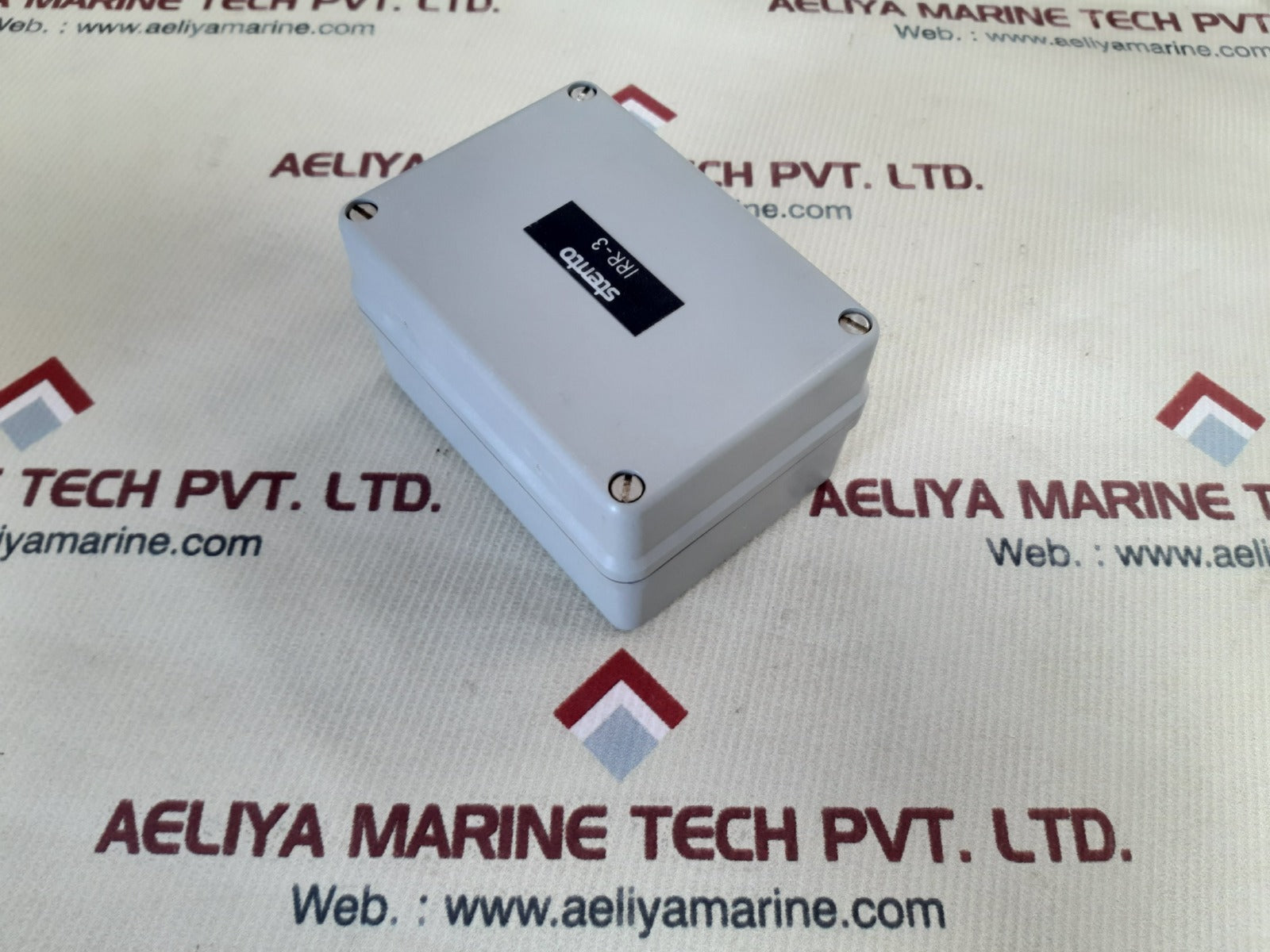 Zenitel irr-3.02 relay box – Aeliya Marine Tech