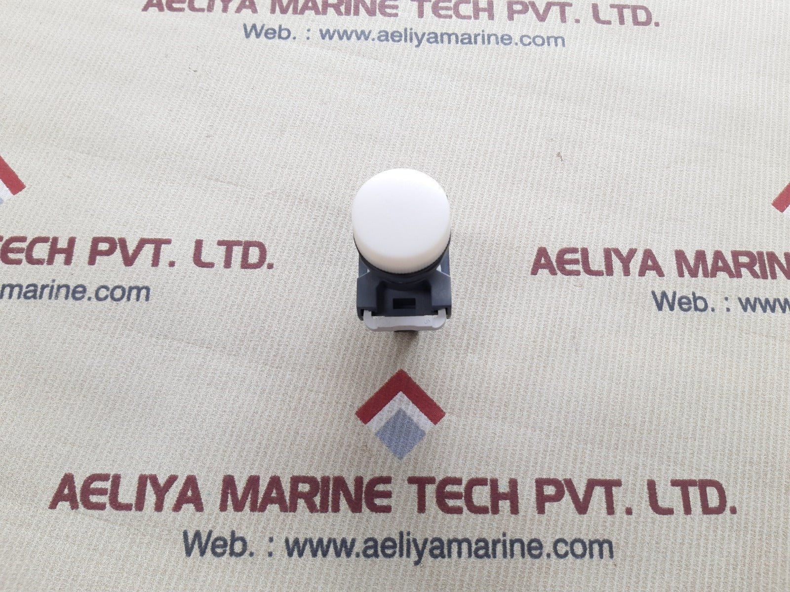 Abb mlb-1 white pilot light with contact block – Aeliya Marine Tech®