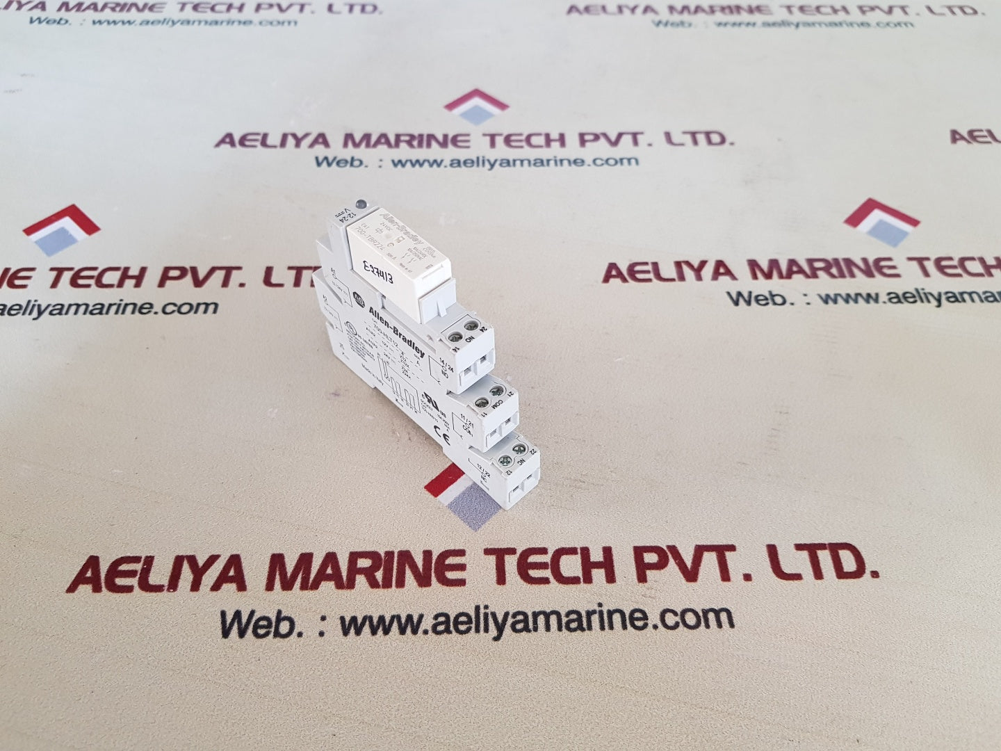Allen-bradley 700-hlt12 ser.A terminal block – Aeliya Marine Tech